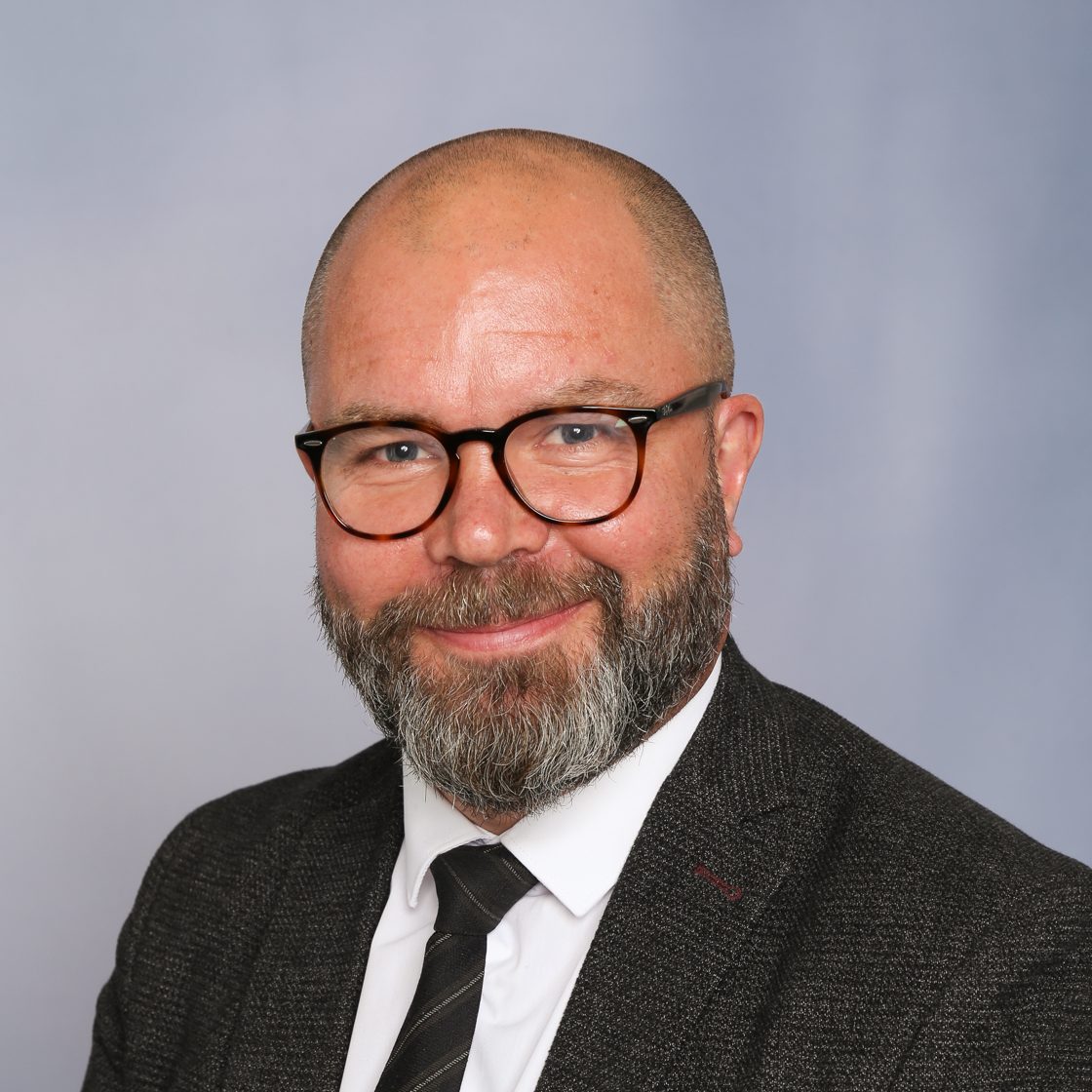 Nicholas Mort – Confederation of School Trust Conferences